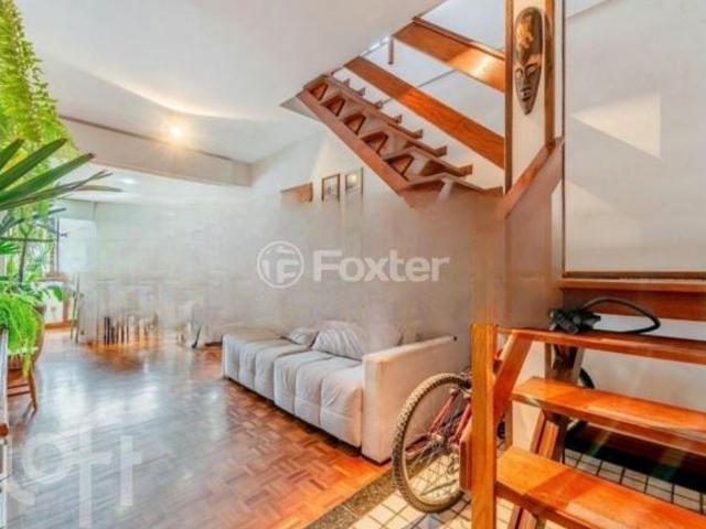 Cobertura, 2 dormitórios, 143.76 m², em Passo da Areia