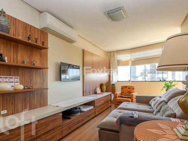 Cobertura, 2 dormitórios, 166.46 m², em Petrópolis
