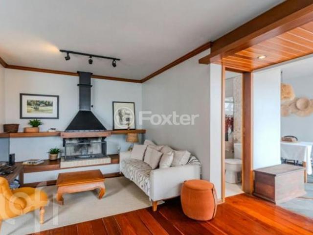 Cobertura, 2 dormitórios, 166 m², em Petrópolis
