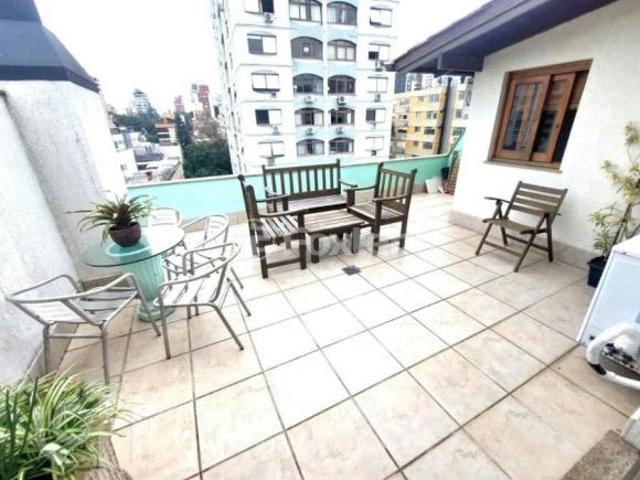 Cobertura, 2 dormitórios, 170.3 m², em Bela Vista