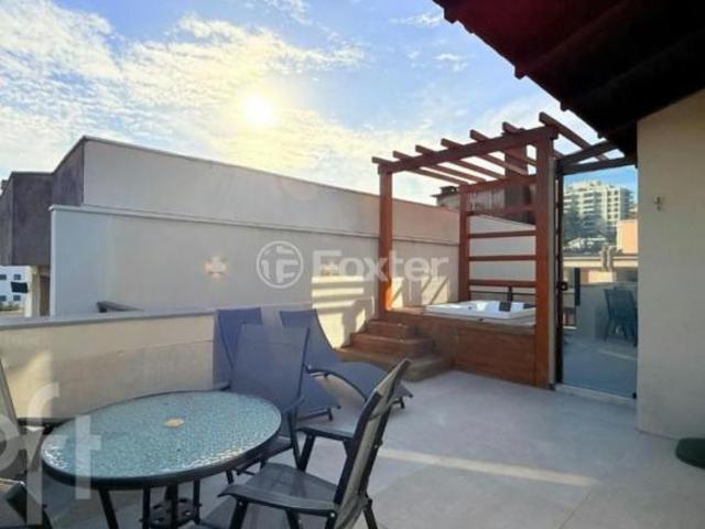 Cobertura, 2 dormitórios, 176.59 m², em Auxiliadora
