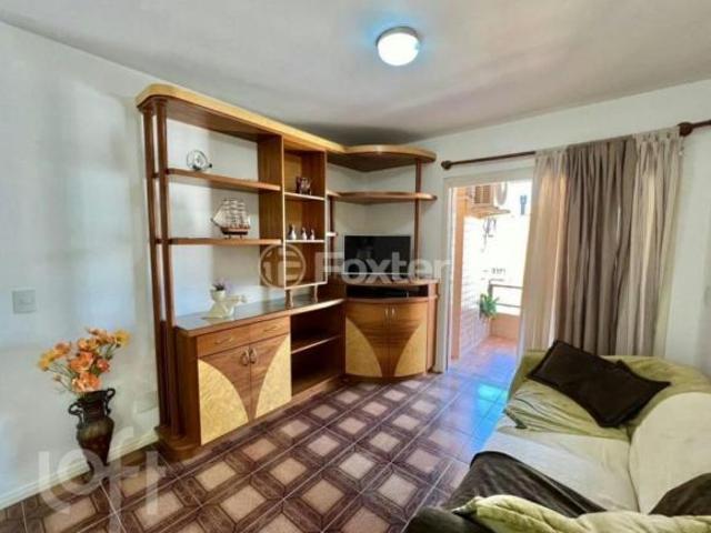 Cobertura, 2 dormitórios, 181.58 m², em Centro