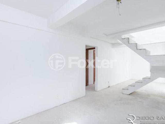 Cobertura, 2 dormitórios, 191.47 m², em Menino Deus
