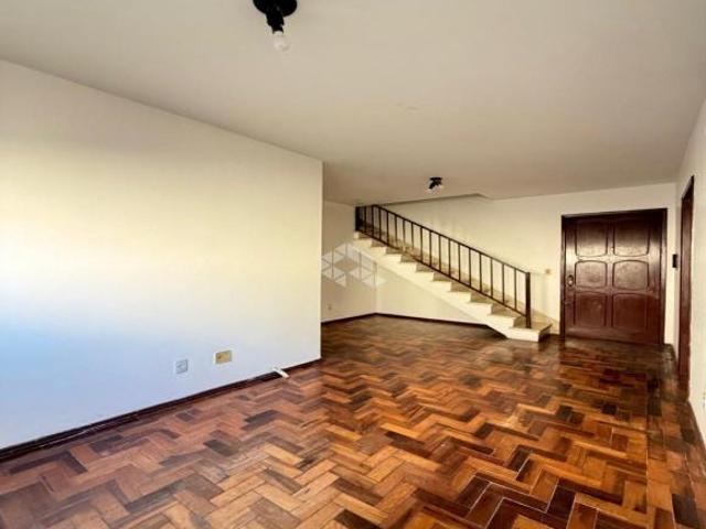 Cobertura 2 dormitórios, 1 vaga de garagem e terraço, Bento Gonçalves, Porto Alegre