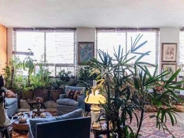 Cobertura, 2 dormitórios, 213 m², em Higienópolis