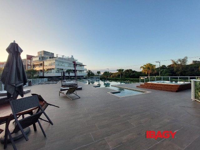 Cobertura 2 Quartos Campeche 138m²