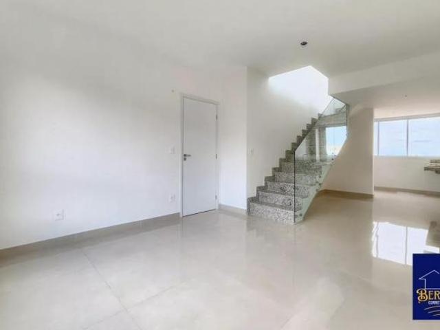 Cobertura 2 quartos, 1 suíte, 96m², 1 vaga livre, nova e totalmente decorada unidade modelo, no Sa