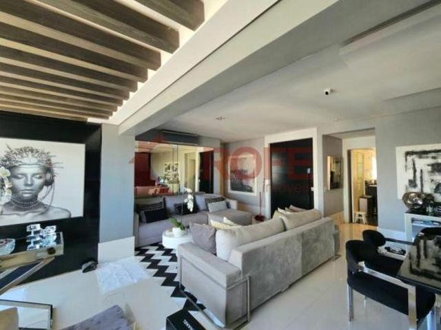 COBERTURA 305 M² BROOKLIN