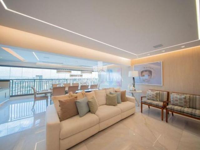 Cobertura 320 m² no Condomínio High Mooca 4 quartos, 3 vagas