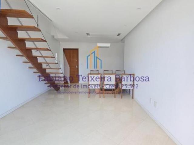 Cobertura 3/4, 2 suítes, área gourmet, elevador, 4 vagas à venda no Bairro São Mateus em JF por R$ 8