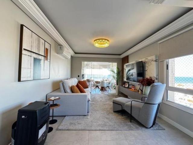 Cobertura 404M² de área total, 4 Dormitórios 02 Suítes Terraço Vista Mar Centro Capão da Canoa