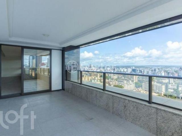 Cobertura, 4 dormitórios, 617.99 m², em Mont Serrat