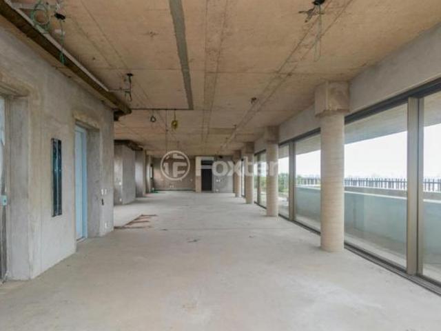 Cobertura, 4 dormitórios, 940 m², em Indianópolis