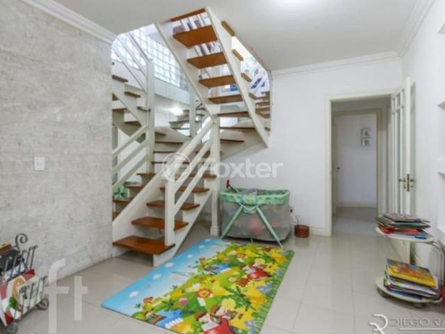 Cobertura, 4 dormitórios, 183 m², em Passo da Areia