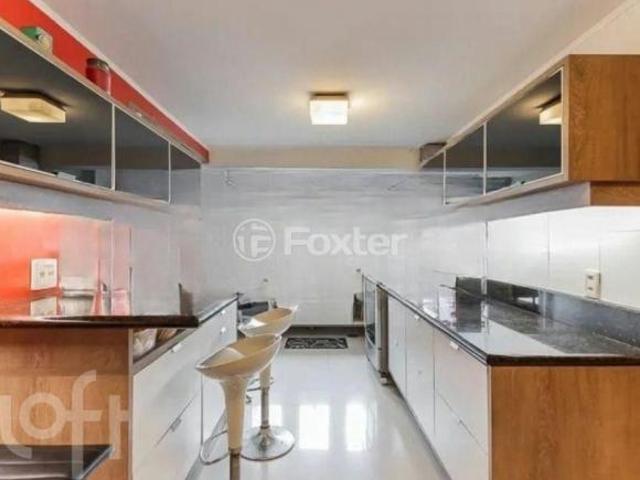 Cobertura, 4 dormitórios, 223 m², em Auxiliadora