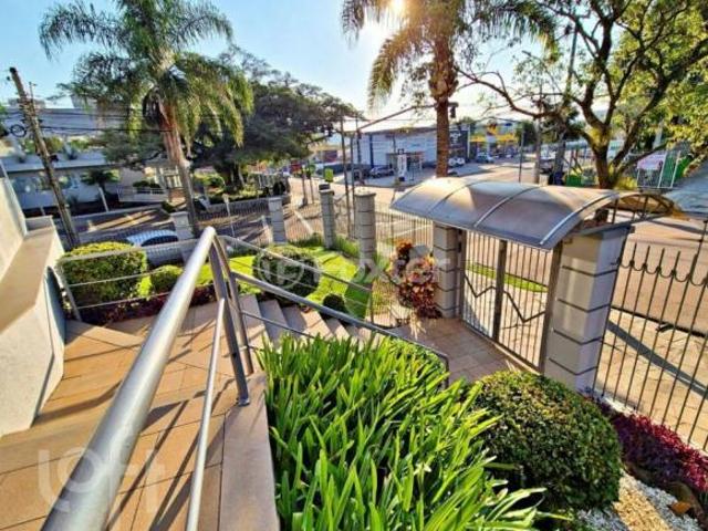 Cobertura, 4 dormitórios, 246.19 m², em Vila Rosa