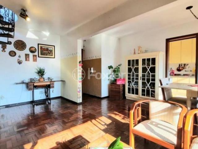 Cobertura, 4 dormitórios, 257 m², em Passo da Areia