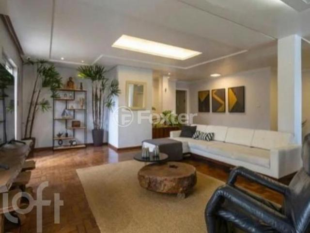 Cobertura, 4 dormitórios, 300 m², em Bela Vista
