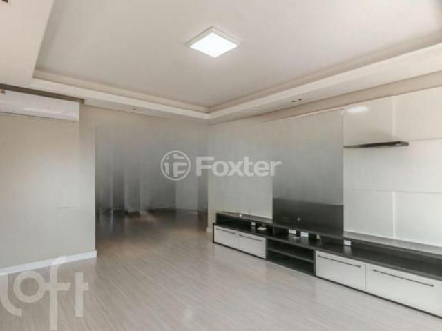 Cobertura, 4 dormitórios, 393.62 m², em Centro