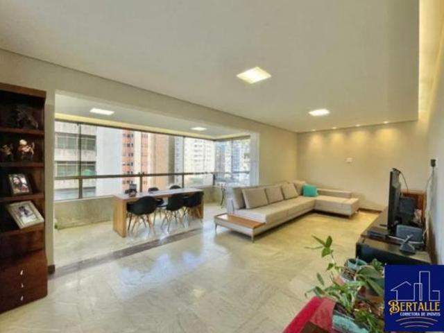 Cobertura 4 quartos, 2 suítes, 436m², piscina privativa e espaço gourmet, elevador, 4 vagas, um apt