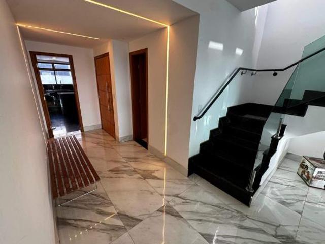 Cobertura, 4 quartos, 3 suites, 4 vagas
