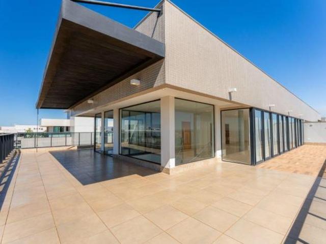 Cobertura 4 Suítes Vista Livre 613 m² Noroeste