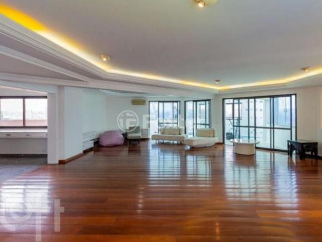 Cobertura, 5 dormitórios, 549 m², em Real Parque