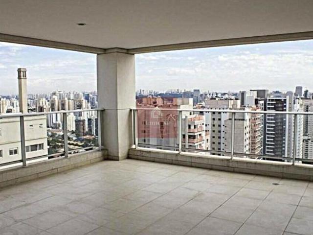 Cobertura 820 m2, 4 suítes, escritório, 7 vagas. Quadra de ténis
