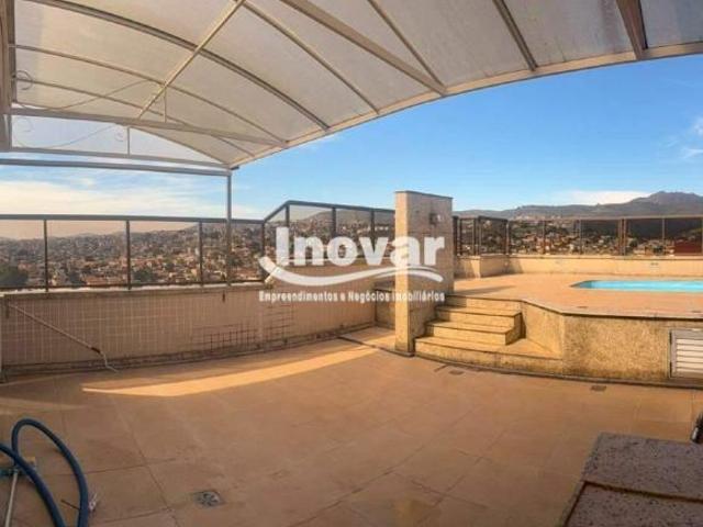 Cobertura com aprox 217 m2 total, 3 quartos com 1 suíte, 2 vagas, piscina e saúna, proximo a Padaria