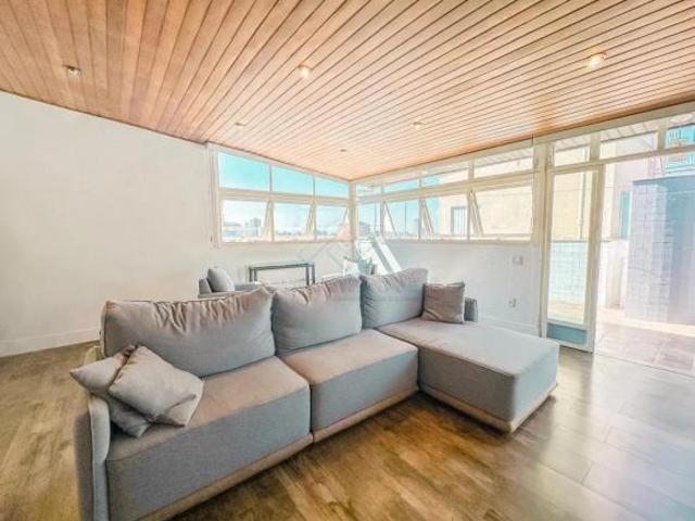 Cobertura com condomínio com elevador 03 dormitórios à venda, 180 m² por R$ 1.245.000,00 Santa Mar