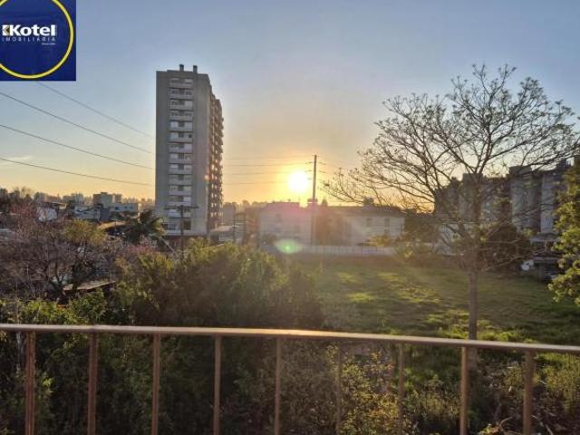 Cobertura com lareira, churrasqueira e 2 vagas