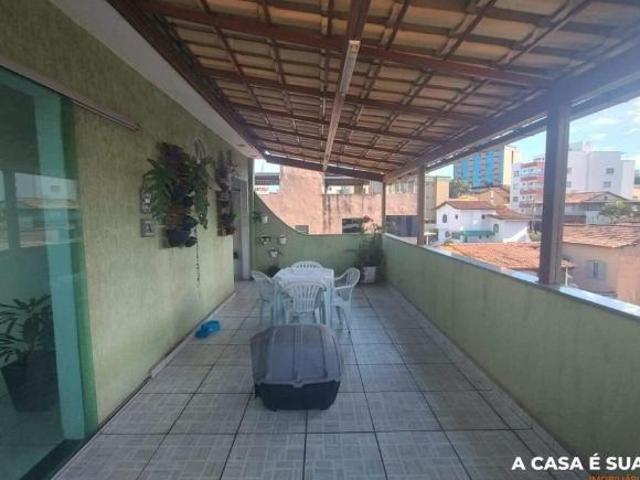 Cobertura com localização Espetacular
