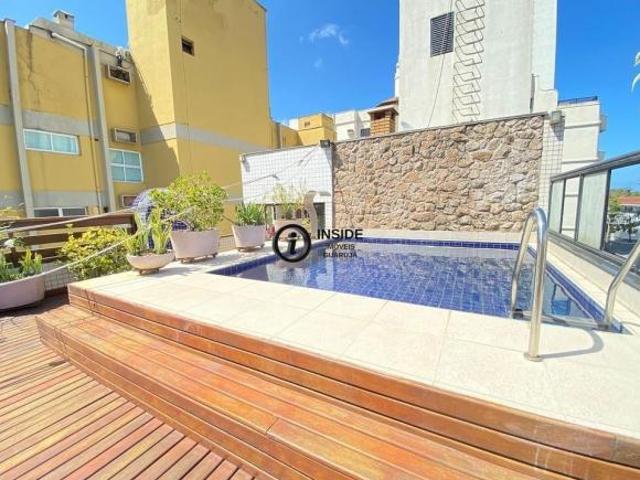 Cobertura com piscina e 4 suítes à venda