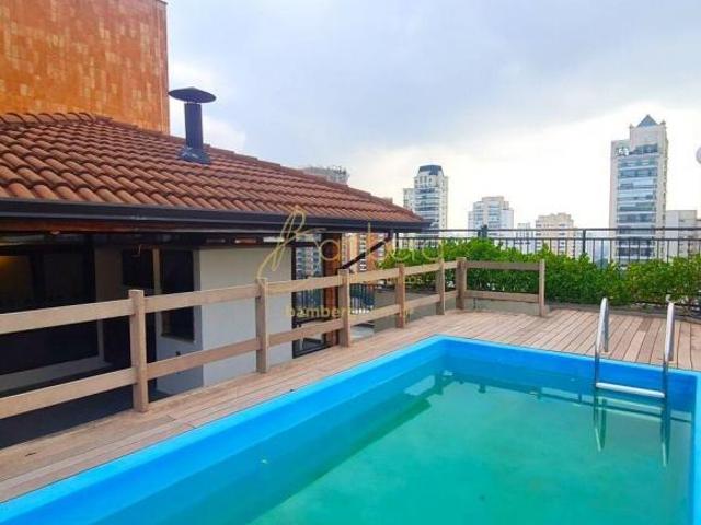 Cobertura com piscina e churrasqueira no Campo Belo