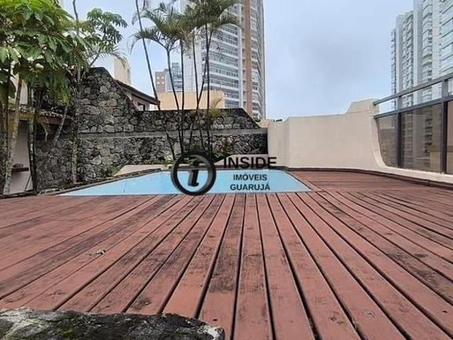 Cobertura com Piscina na praia da Enseada Guarujá