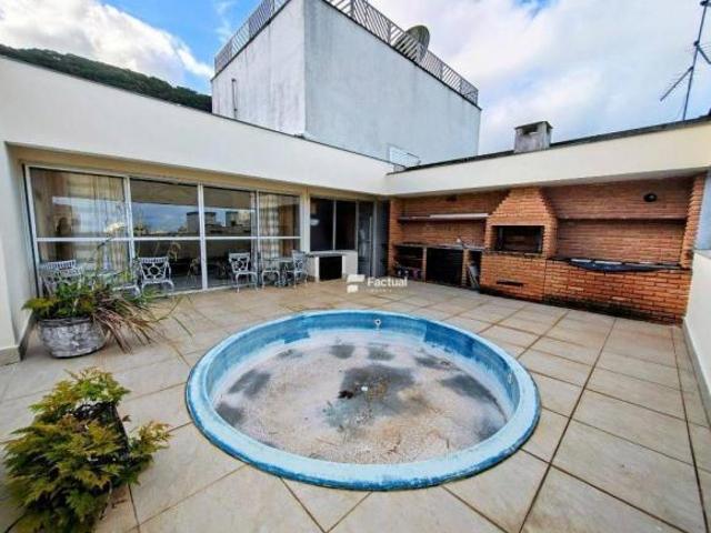 Cobertura com Piscina Privativa e Vista para o Mar nas Pitangueiras