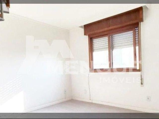 Cobertura com vaga coberta no bairro Três Figueiras com 75m², por R$ 429.000,00