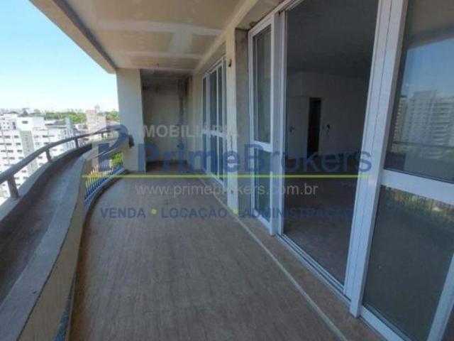 Cobertura com Varanda 320 m2 a.u 4 quartos 3 suítes 4 vagas Moema. São Paulo
