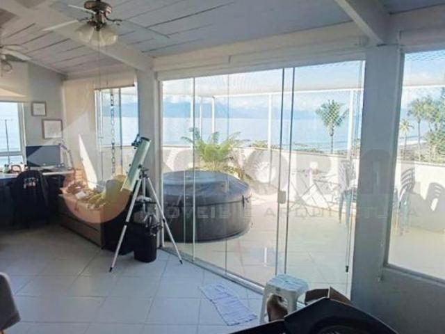 Cobertura com vista mar à venda no Massaguaçu em Caraguatatuba SP