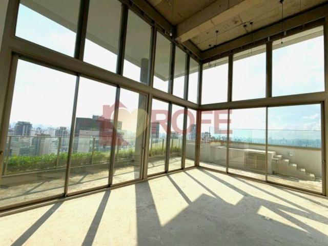 Cobertura com vista p/ o Parque Ibirapuera, 292m2, 4 Dorms, sendo 3 Suites, 4 vagas, Moema Pássaros