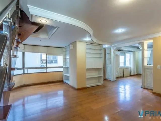 Cobertura com Vista Panorâmica e Terraço Privativo no Bairro Rio Branco