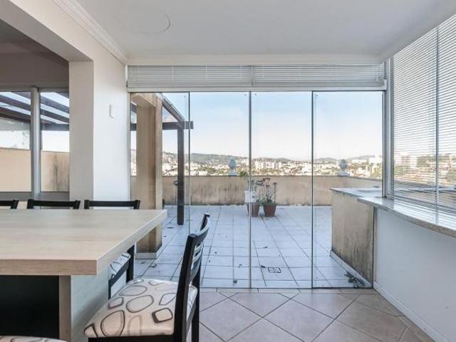 Cobertura com Vista Panorâmica e Lazer Completo 3 Dormitórios e 2 Vagas!
