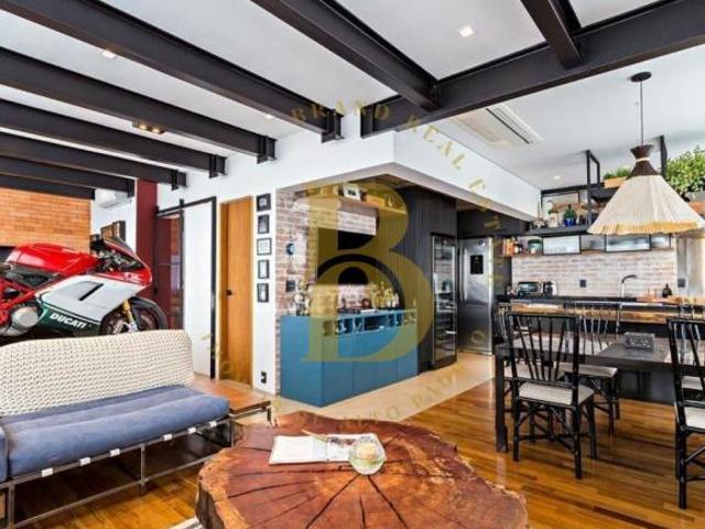 Cobertura com 140 m², 2 quartos sendo 2 suítes à venda no bairro Vila Olímpia