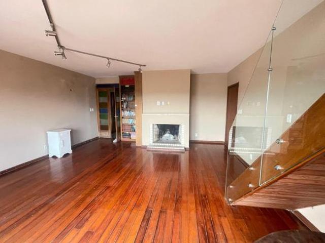 Cobertura com 160 m² e 3 quartos à venda no Centro