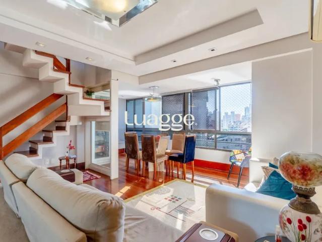 Cobertura com 175m² e 3 dormitórios, 1 suíte, 2 vagas no bairro Bela Vista