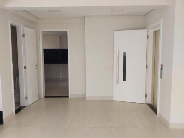 Cobertura com 182m², 3 dormitórios 1suíte, 3 vagas e área gourmet. Vila Formosa