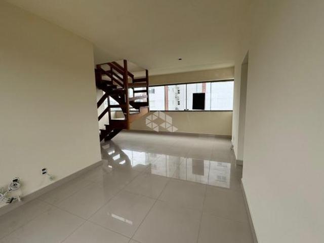 Cobertura com 117m² e 2 quartos à venda no bairro Santana
