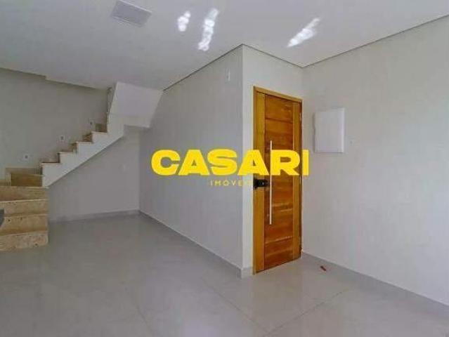 Cobertura com 115m², Suíte e Área Gourmet em Utinga – Conforto e Praticidade em Santo André!