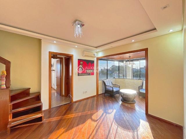 Cobertura com 1 quarto e 111m² para alugar em Cristal, Porto Alegre