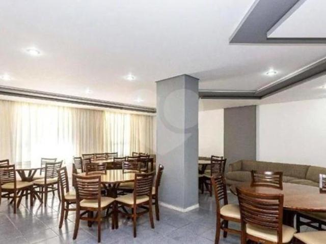Cobertura com 240 m² e 4 Quartos à Venda em Água Verde, Curitiba